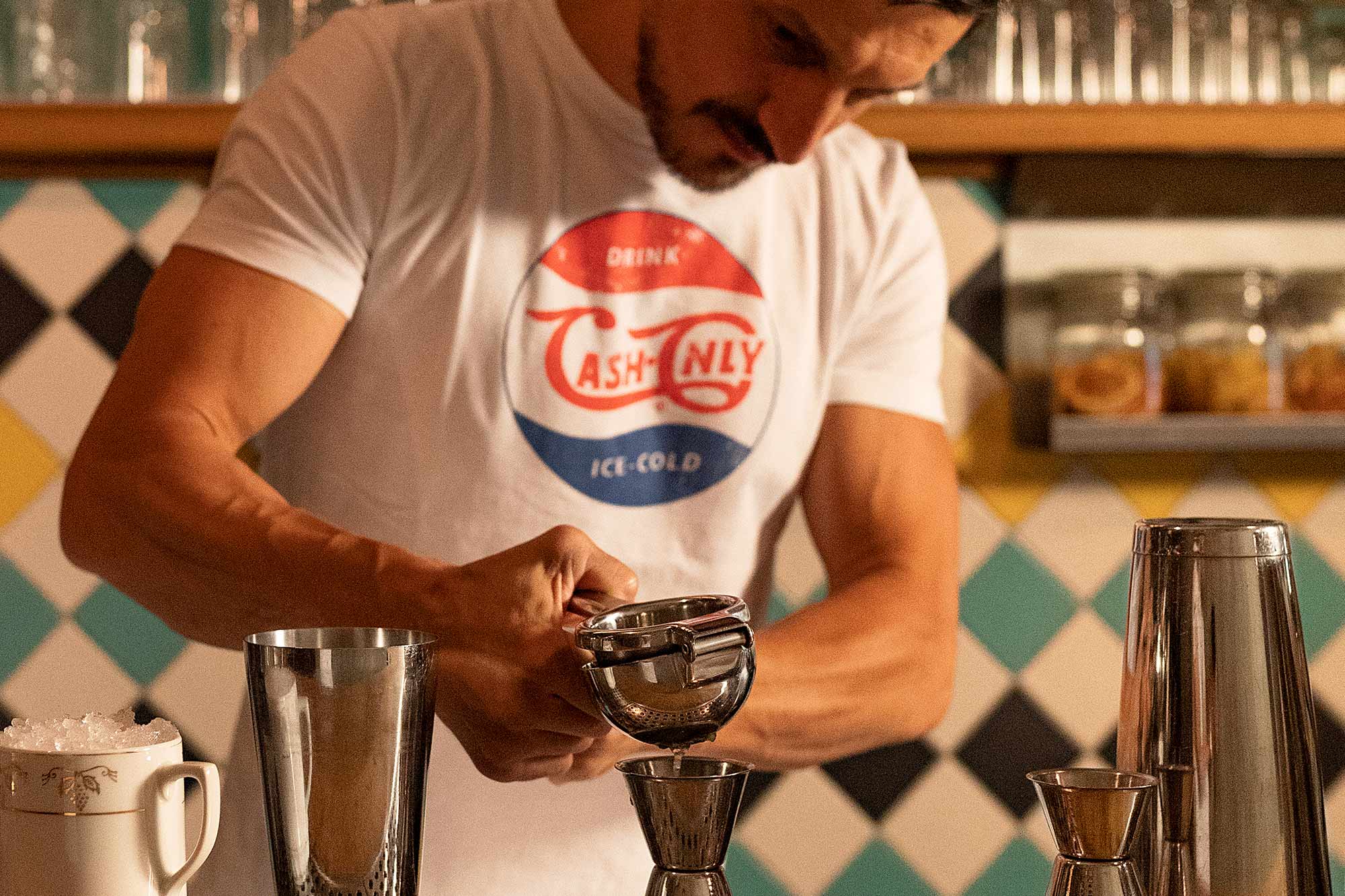 Cash-Only Prague — Studio Joch